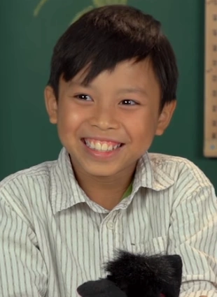 Alex (2004) | The fine bros Wiki | Fandom