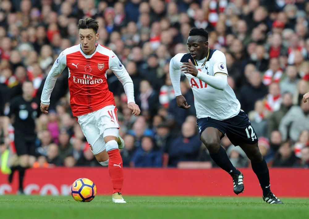 Arsenal v Tottenham Hotspur (2016-17)/Image gallery | Football Wiki ...