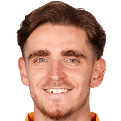 Tom Bayliss | Football Wiki | Fandom