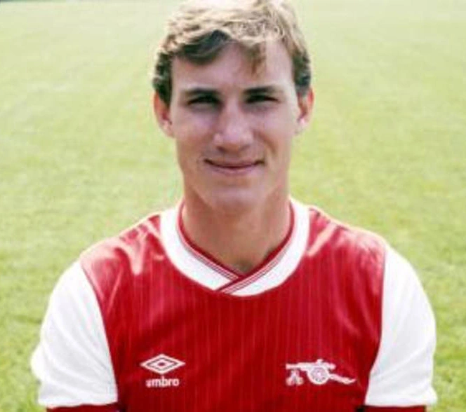 Stewart Robson | Football Wiki | Fandom