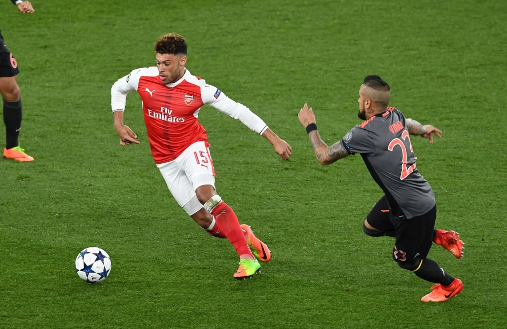Arsenal v Bayern Munich (Champions League 2016-17)/Image gallery ...