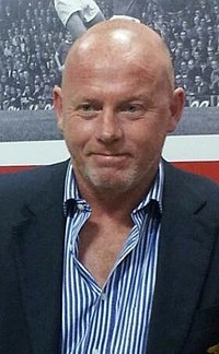 Perry Groves | Football Wiki | Fandom