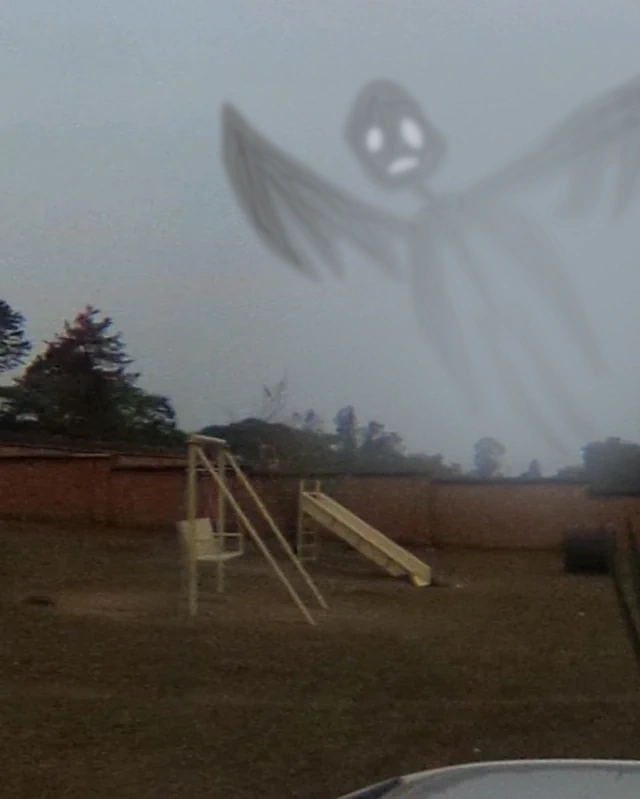 The flying wing humaniod miny | The giants Trevor Henderson creations ...