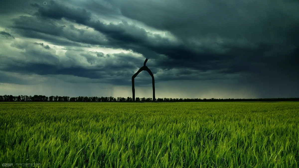 Thundercloud monster | The giants Trevor Henderson creations Wiki | Fandom