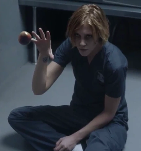 Kate MacCallum | The Gifted Wiki | Fandom