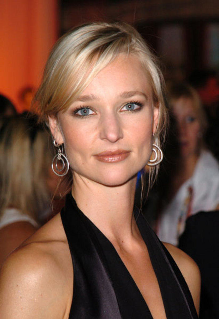 Kari Matchett | The Good Doctor Wiki | Fandom