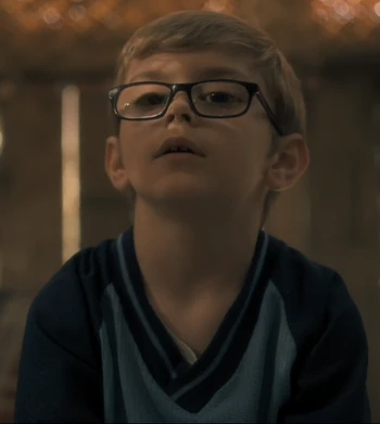 Luke Crain | The Haunting of Bly Manor Wiki | Fandom