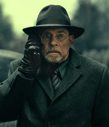 Arthur Pym | The Haunting of Bly Manor Wiki | Fandom