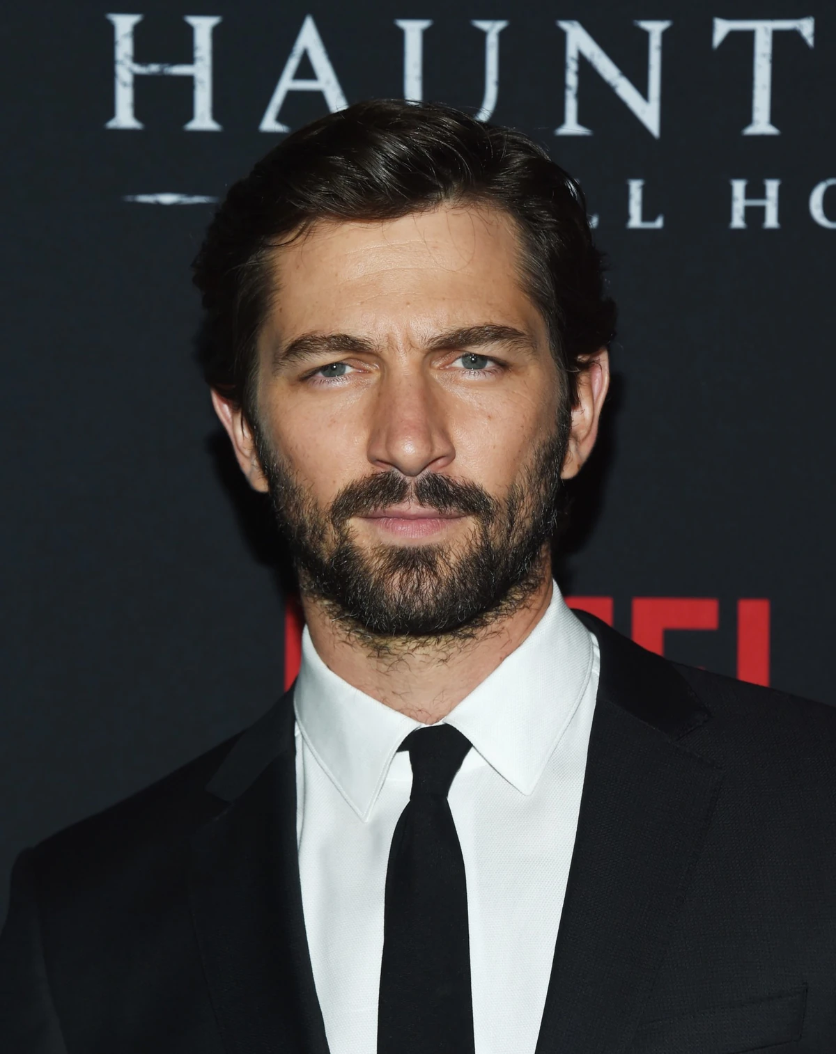 Michiel Huisman | The Haunting of Bly Manor Wiki | Fandom