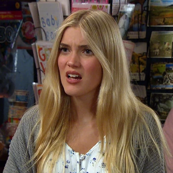 Belle Taylor | The Hayley Steele Series Wiki | Fandom