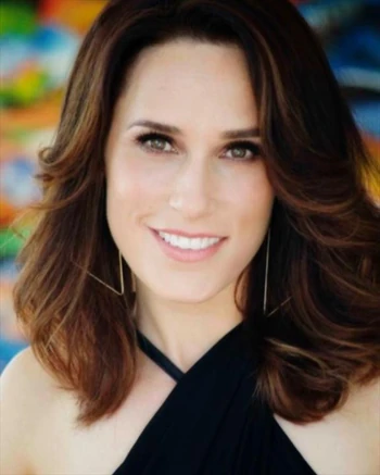 Robyn Ross | The Hollow Wiki | Fandom