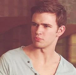 User blog:Laurenglee/Peddie | House of Anubis Wiki | Fandom