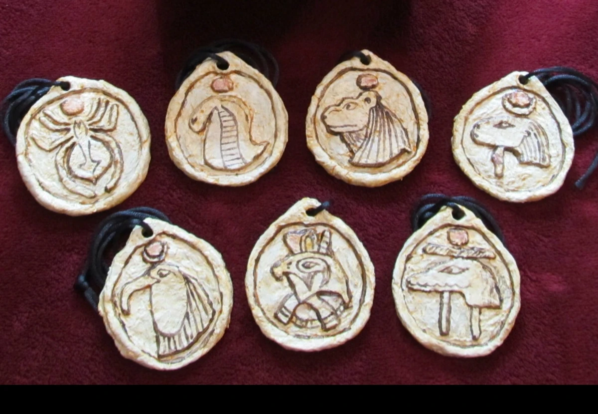 The Amulets | House of Anubis Wiki | Fandom