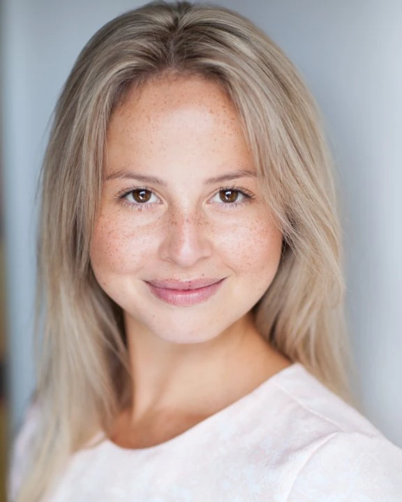 Roxy Fitzgerald | House of Anubis Wiki | Fandom