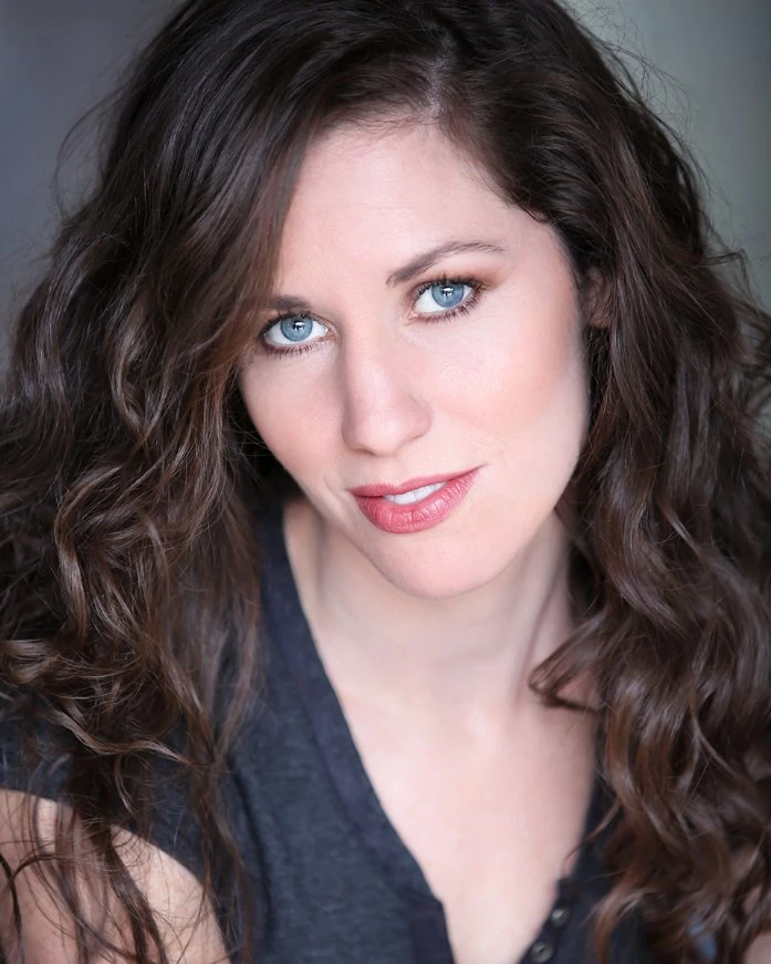 Laura Avnaim | The Hunger Games Films Wikia | Fandom