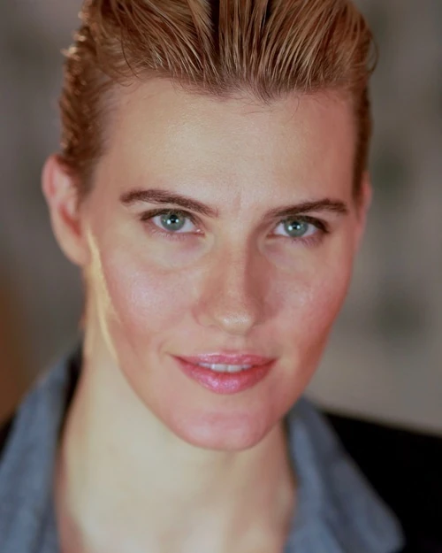 Kim Ormiston | The Hunger Games Films Wikia | Fandom