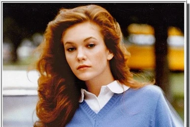 Emily Wells | The Island of the Lost Wiki | Fandom