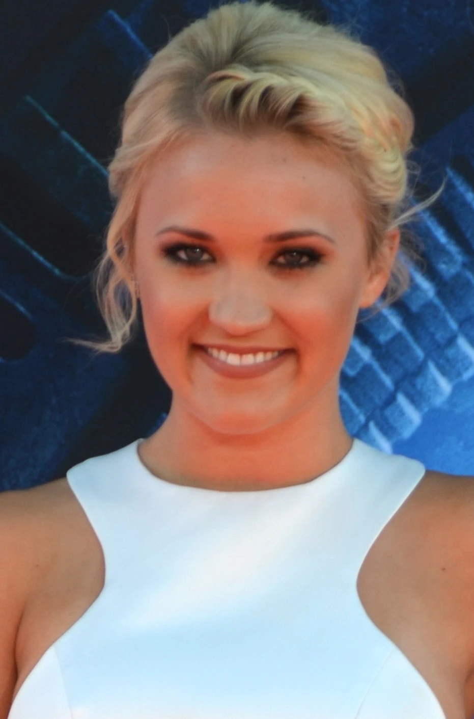 Emily Osment | The Kris Wall Productions Wiki | Fandom
