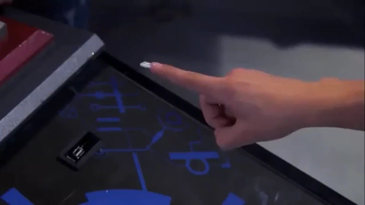 Flash Drive Fingers | The Lab Rats Wikia | Fandom