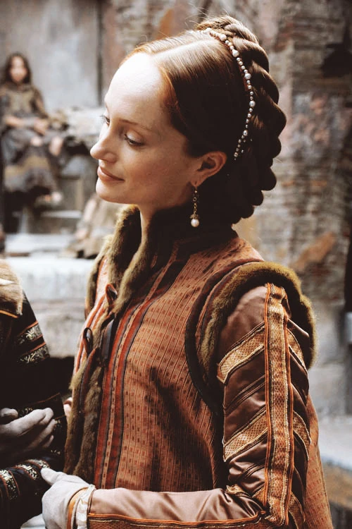 Elaine Macmillan | The Legacy Goes On Wiki | Fandom