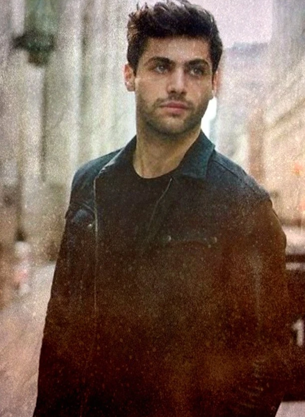 Derek Hale | The Legacy of the Mystic Wiki | Fandom