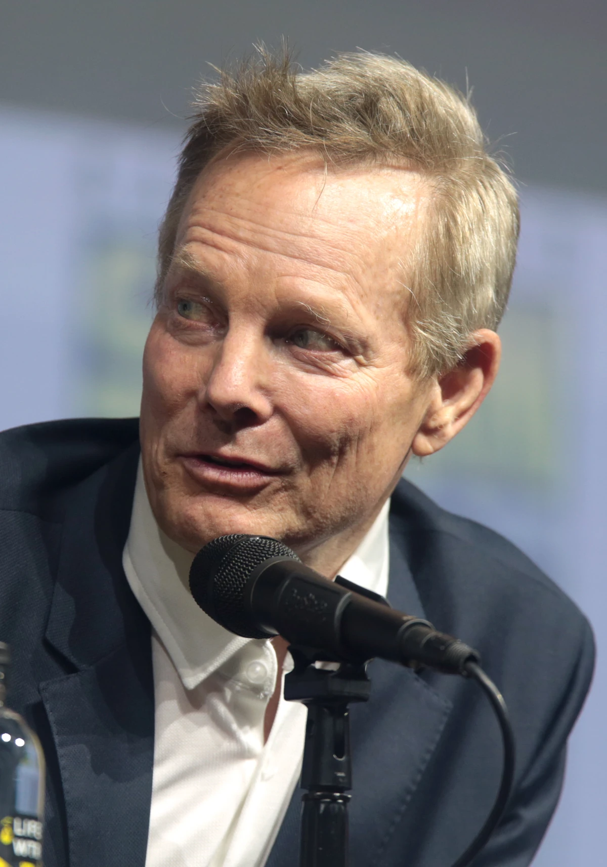 Bill Irwin | The Legendary Entertainment Wiki | Fandom