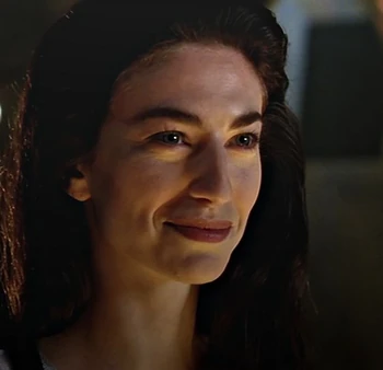 Thisbe Smith | The Love Club Wiki | Fandom