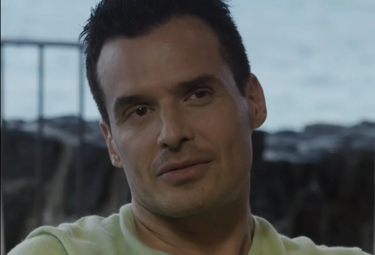 Dario Pazini (Remote Paradise) | The Male Villians Wiki | Fandom