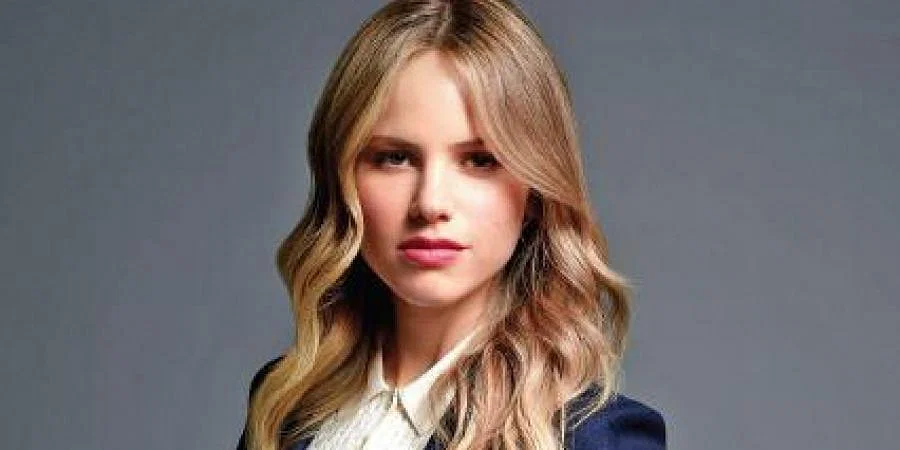 Ashley Cunningham | The Manning Sisters series Wiki | Fandom