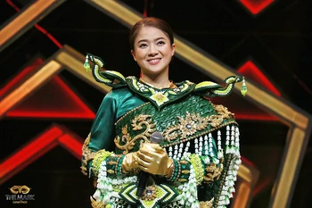 Banana Leaf | The Masked Singer Wiki | Fandom