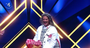 Giraffe (NL) | The Masked Singer Wiki | Fandom