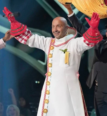 Spaghetti & Meatballs | The Masked Singer Wiki | Fandom