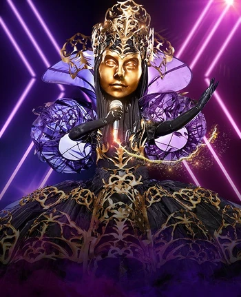 Queen | The Masked Singer Wiki | Fandom