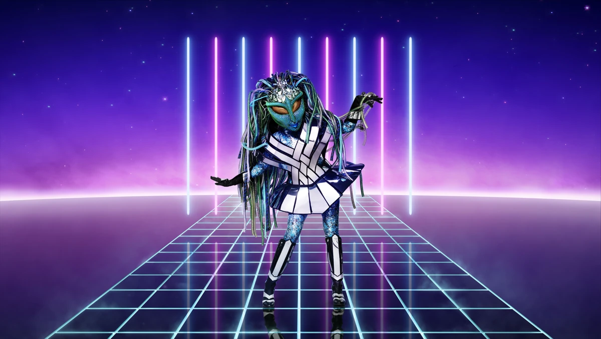 Alien (UK) | The Masked Singer Wiki | Fandom