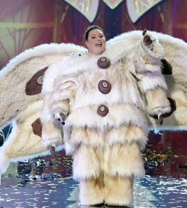 Poodle Moth | The Masked Singer Wiki | Fandom