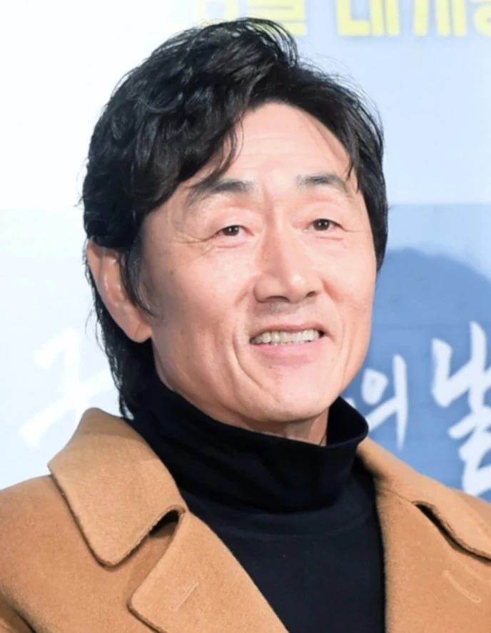 Huh Joon-ho | The Merciless Wiki | Fandom