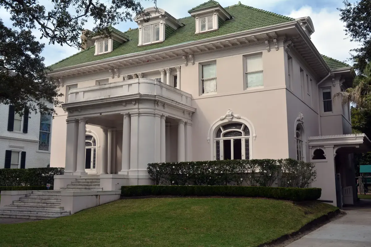 The Mikaelson-Locks Mansion | The Mikaelsons Diaries Wiki | Fandom