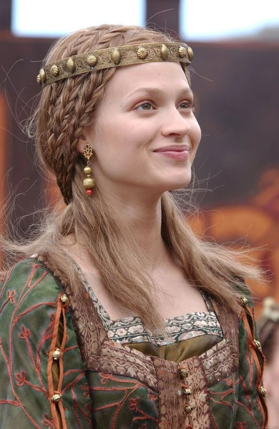 Cerenna Lannister | The Mockingbird's Song Wiki | Fandom