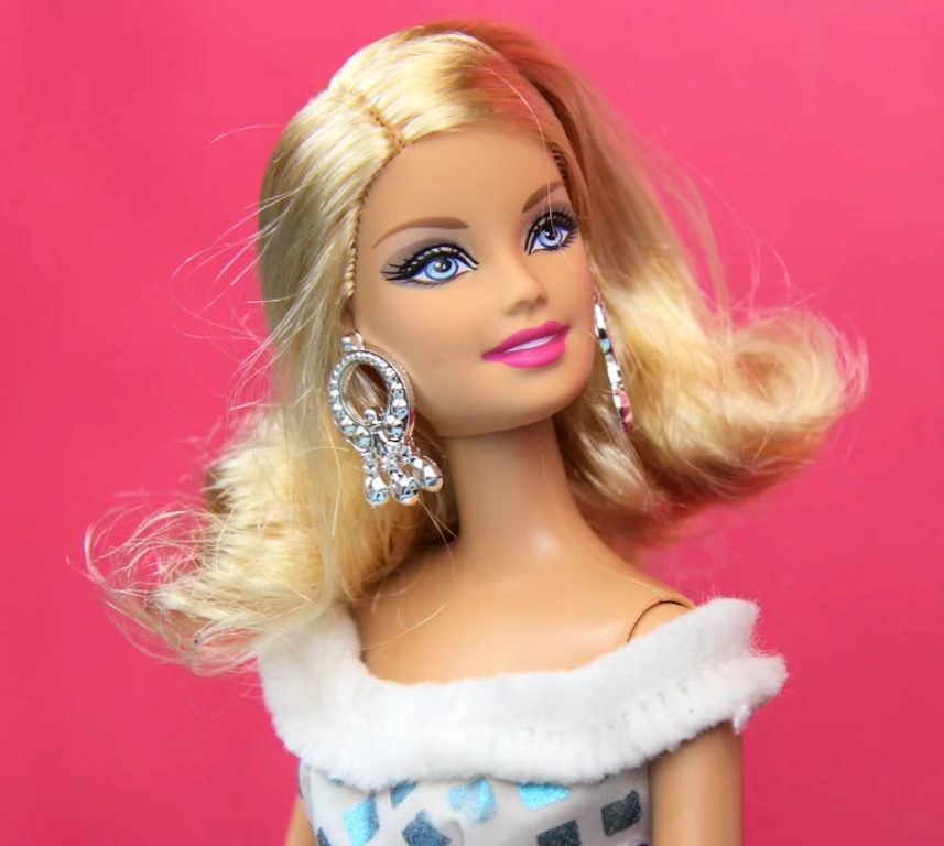 Patricia Wetherly | The Most Popular Girls In School Wiki | Fandom