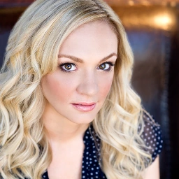 Christine Tarbet | The Most Popular Girls In School Wiki | Fandom