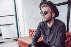Bryan Sammis The Neighbourhood