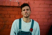 Bryan Sammis | The Neighbourhood Wiki | Fandom