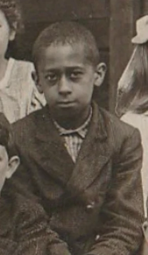 Kenneth Thomas | The New AU Wiki | Fandom