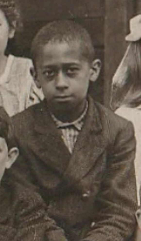 Kenneth Thomas | The New AU Wiki | Fandom