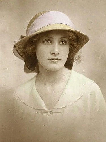 Mabel Aubrey | The New AU Wiki | Fandom