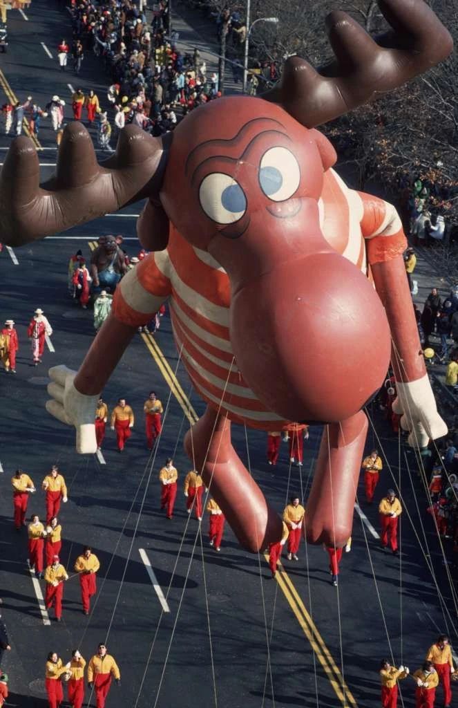 Free add comic ripoff because why not | The New Macy's Parade Wikia ...