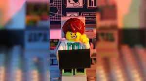 Leon (W Brick) | The New Parody Wiki | Fandom