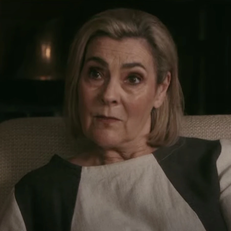 Evelyn Walters | The Newsreader Wiki | Fandom