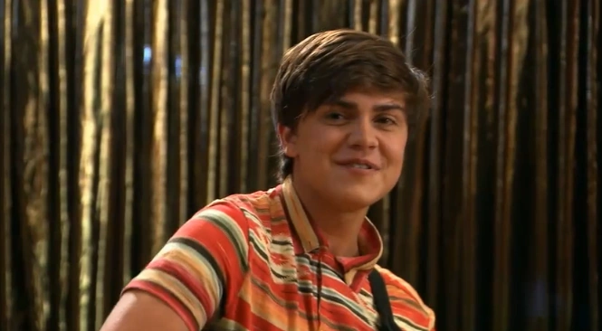 String on My Finger (Luke) | The Next Step Wiki | Fandom