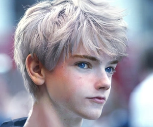 Jake Frost | The Official Descendants Fanon Wikia | Fandom